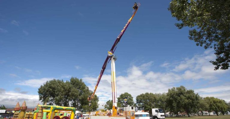 Turbo Boost - Mahons Amusements | Spin up to 120 hm/hr | Mahons